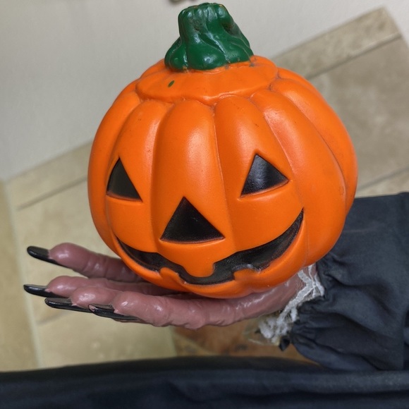 Telco Creations | Holiday | Vintage Halloween Witch Animatronic Works ...